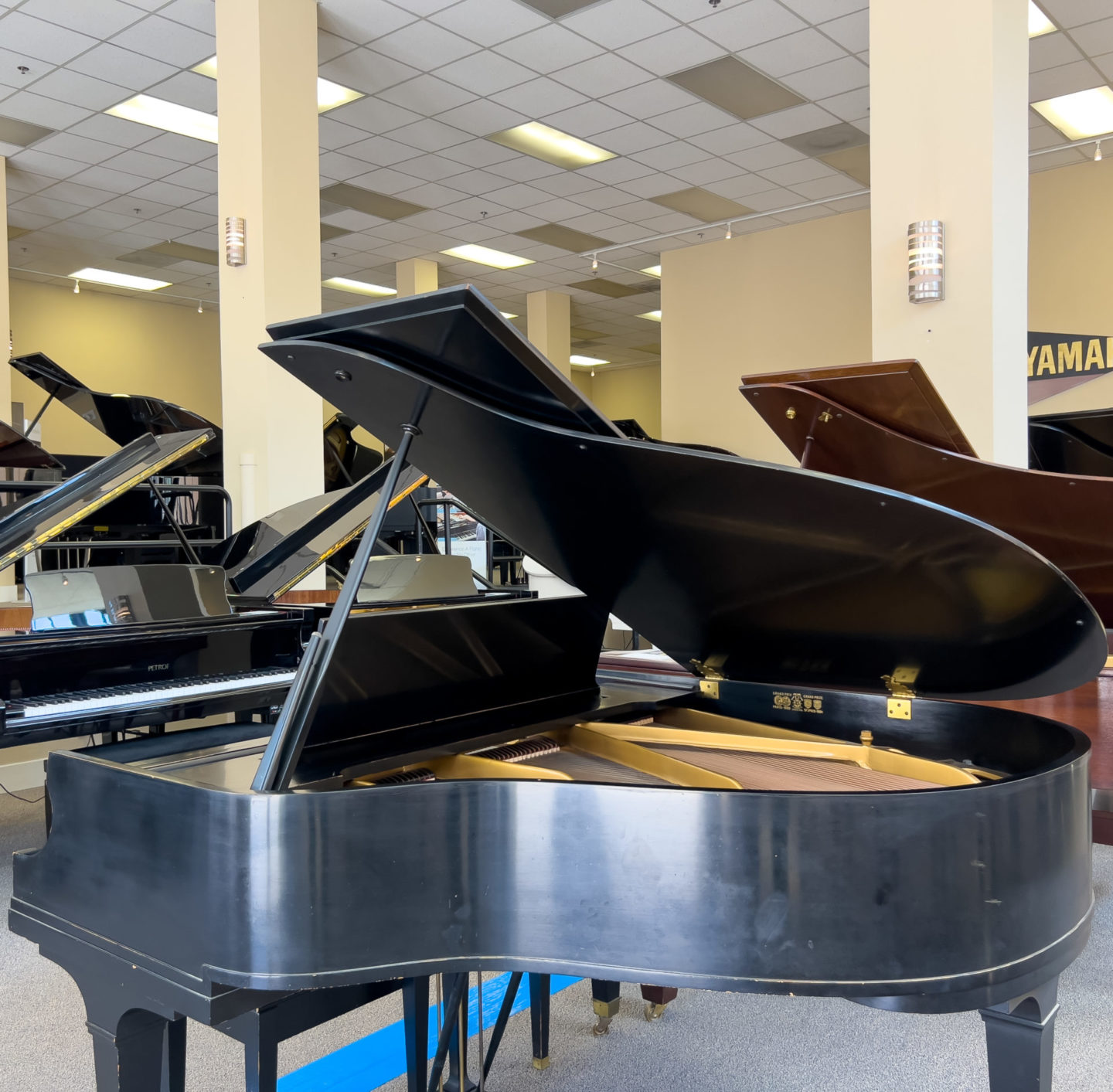 1965 Baldwin M Traditional Grand #169968 - Music Exchange